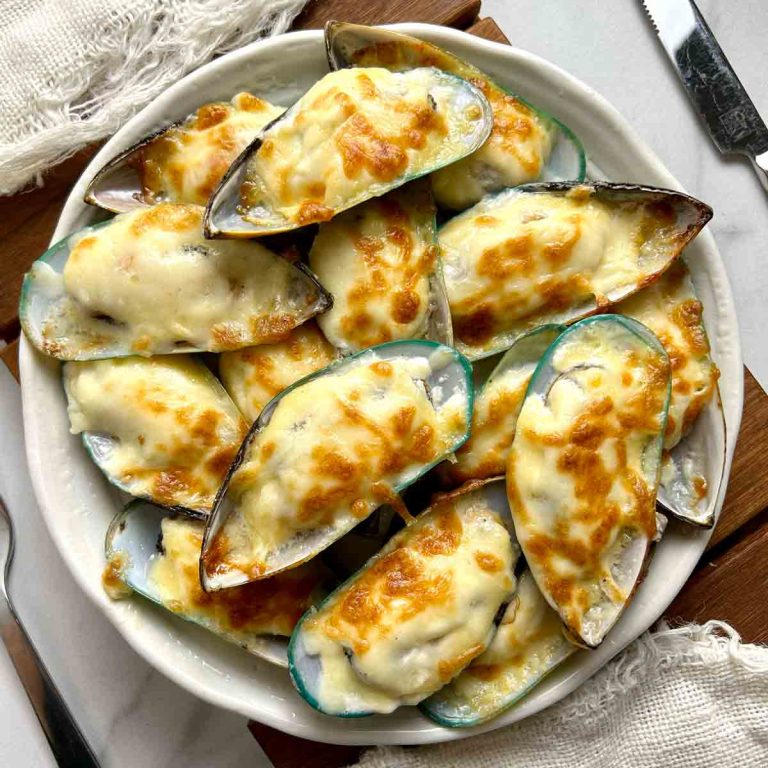 Cheesy Mayo Mussels (Chinese Buffet Style)