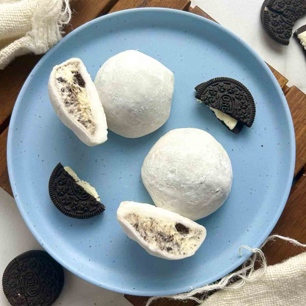 Oreo Ice Cream Mochi